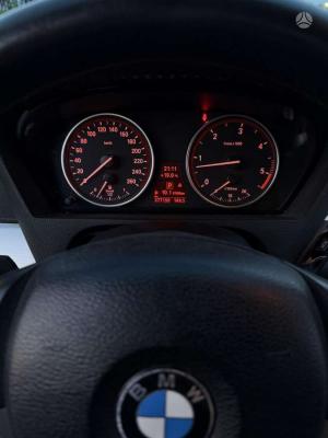 Grey BMW X5 2007 in Vilnius, with an engine capacity of 2.99 L and mileage of 377 thousand km for 7000 €, photo 9 on AUTOMOTO.COM.LV
