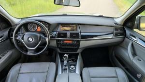 Pelēks BMW X5 2007 Šauļi, ar dzinēja tilpumu 2.99 L un nobraukumu 370 tūkst. km par 6450 €, foto 9 vietnē AUTOMOTO.COM.LV
