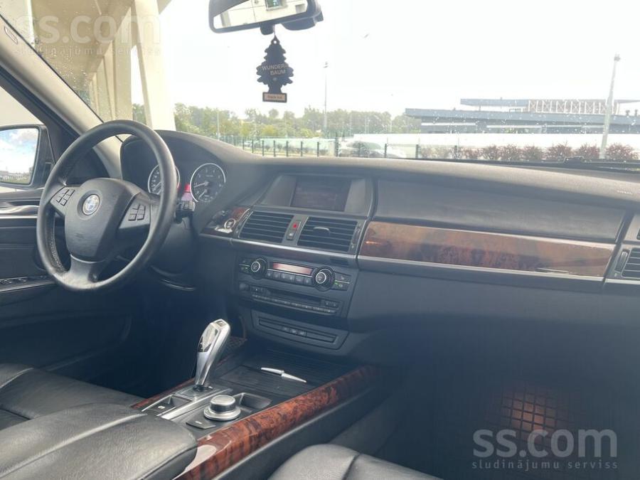 Серый БМВ Х5 2007 в Резекне, объемом двигателя 4.80 л и пробегом 237 тыс. км за 5990 €, фото 11 на AUTOMOTO.COM.LV
