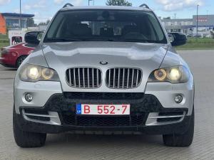 Pelēks BMW X5 2007 Rēzekne, ar dzinēja tilpumu 4.80 L un nobraukumu 237 tūkst. km par 5990 €, foto  vietnē AUTOMOTO.COM.LV
