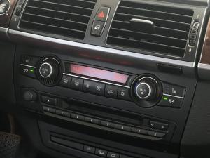 Pelēks BMW X5 2007 Rēzekne, ar dzinēja tilpumu 4.80 L un nobraukumu 237 tūkst. km par 5990 €, foto 15 vietnē AUTOMOTO.COM.LV