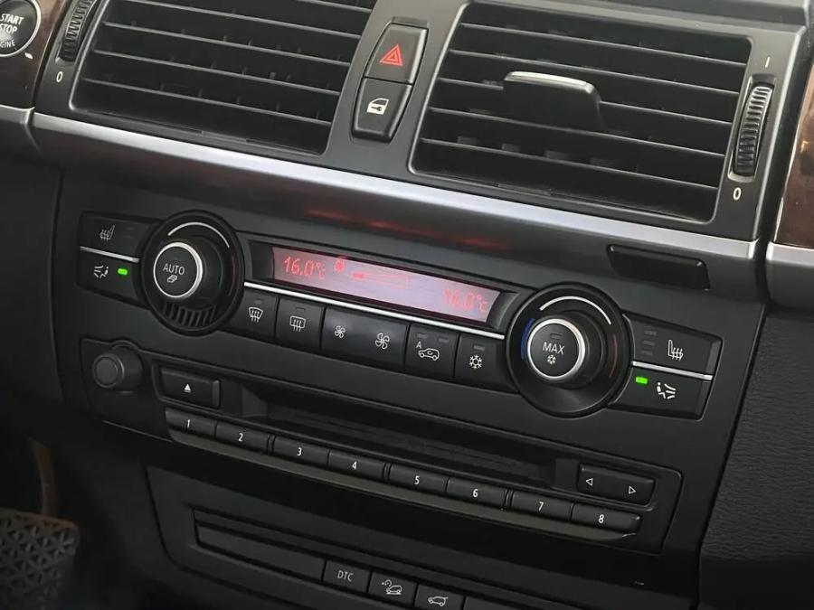 Pelēks BMW X5 2007 Rēzekne, ar dzinēja tilpumu 4.80 L un nobraukumu 237 tūkst. km par 5990 €, foto 15 vietnē AUTOMOTO.COM.LV