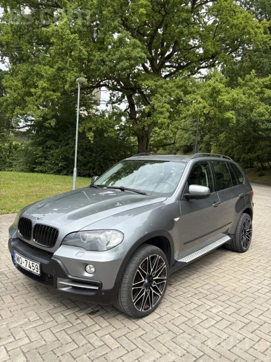 Pelēks BMW X5 2007 Talsi, ar dzinēja tilpumu 3.00 L un nobraukumu 319 tūkst. km par 6700 €, foto 1 vietnē AUTOMOTO.COM.LV