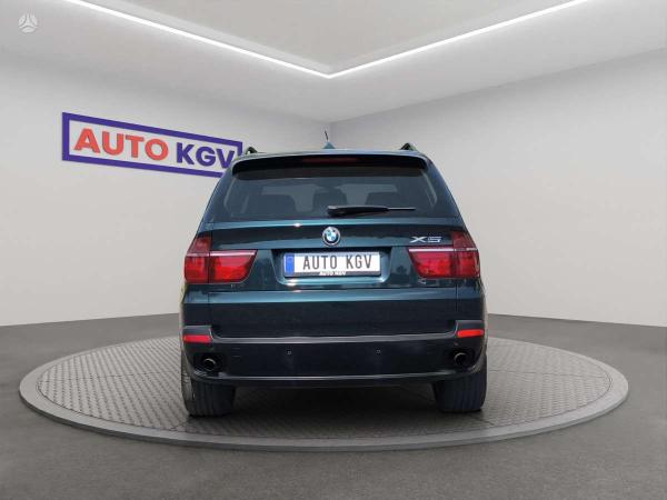 Grey BMW X5 2007 in Klaipeda, with an engine capacity of 3.00 L and mileage of 324 thousand km for 8499 €, photo 4 on AUTOMOTO.COM.LV