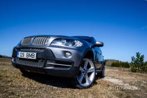 Pelēks BMW X5 2007 Tallina, ar dzinēja tilpumu 3.00 L un nobraukumu 339 tūkst. km par 8000 €, foto  vietnē AUTOMOTO.COM.LV
