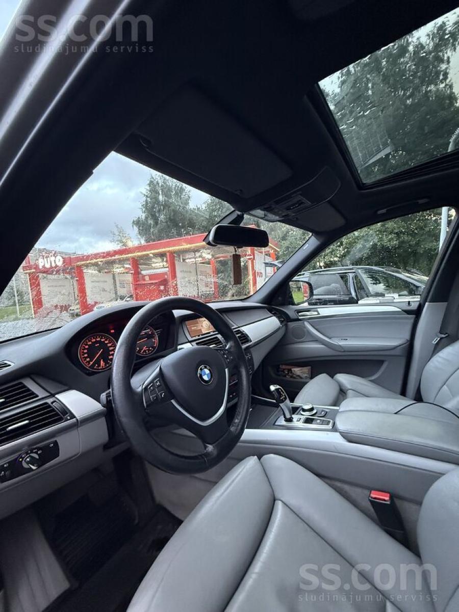 Pelēks BMW X5 2007 Rīga, ar dzinēja tilpumu 3.00 L un nobraukumu 383 tūkst. km par 6450 €, foto 9 vietnē AUTOMOTO.COM.LV