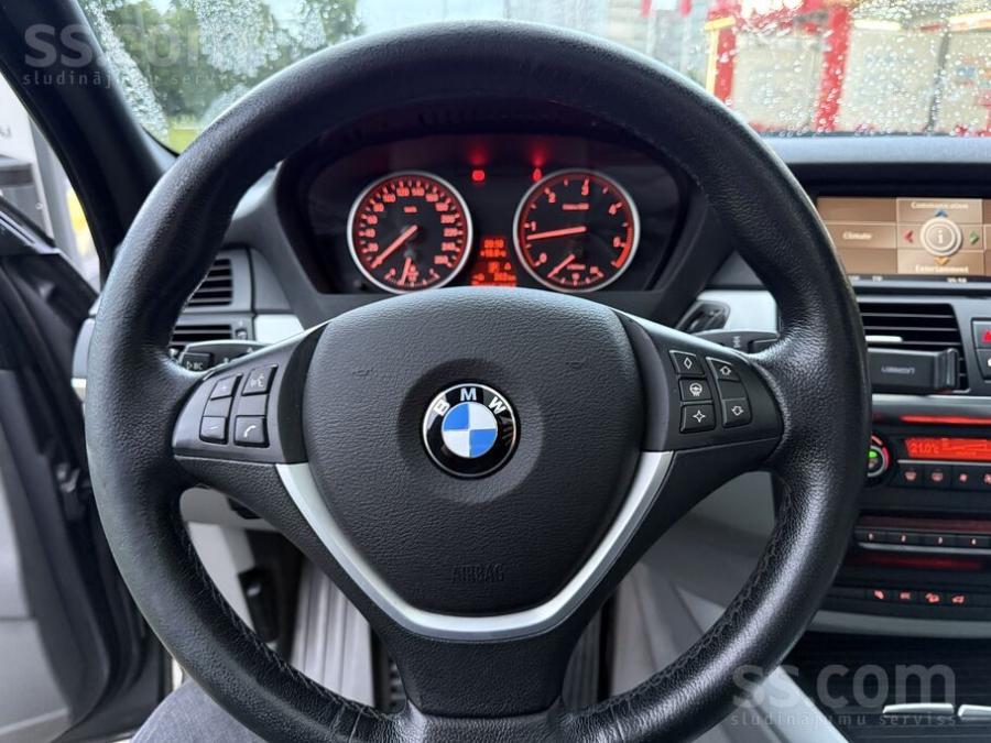 Pelēks BMW X5 2007 Rīga, ar dzinēja tilpumu 3.00 L un nobraukumu 383 tūkst. km par 6450 €, foto 10 vietnē AUTOMOTO.COM.LV