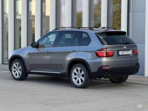 Pelēks BMW X5 2007 Viļņa, ar dzinēja tilpumu 3.00 L un nobraukumu 160 tūkst. km par 6600 €, foto 5 vietnē AUTOMOTO.COM.LV