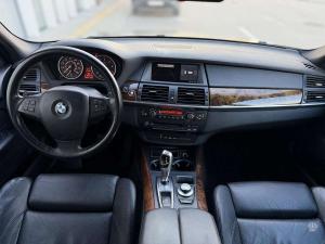 Pelēks BMW X5 2007 Viļņa, ar dzinēja tilpumu 3.00 L un nobraukumu 160 tūkst. km par 6600 €, foto 10 vietnē AUTOMOTO.COM.LV