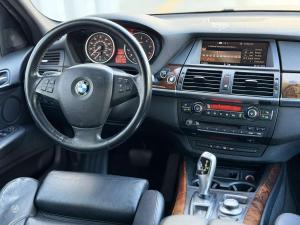 Pelēks BMW X5 2007 Viļņa, ar dzinēja tilpumu 3.00 L un nobraukumu 160 tūkst. km par 6600 €, foto 11 vietnē AUTOMOTO.COM.LV
