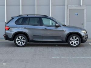 Pelēks BMW X5 2007 Viļņa, ar dzinēja tilpumu 3.00 L un nobraukumu 160 tūkst. km par 6600 €, foto 28 vietnē AUTOMOTO.COM.LV