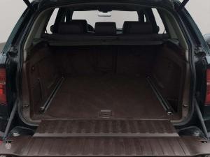 Grey BMW X5 2007 in Klaipeda, with an engine capacity of 3.00 L and mileage of 324 thousand km for 8499 €, photo 12 on AUTOMOTO.COM.LV