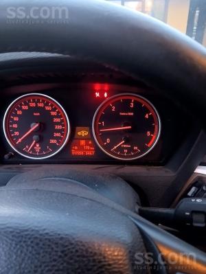 Pelēks BMW X5 2007 Jēkabpils, ar dzinēja tilpumu 3.00 L un nobraukumu 317 tūkst. km par 5300 €, foto 4 vietnē AUTOMOTO.COM.LV