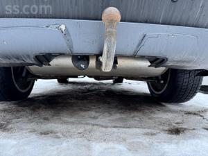 Grey BMW X5 2007 in Kuldiga, with an engine capacity of 3.00 L and mileage of 418 thousand km for 5200 €, photo 4 on AUTOMOTO.COM.LV