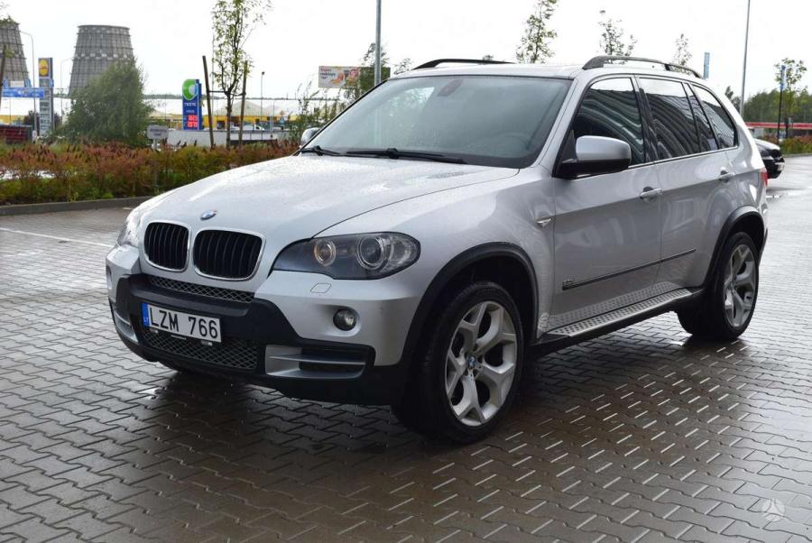 Pelēks BMW X5 2007 Viļņa, ar dzinēja tilpumu 2.99 L un nobraukumu 325 tūkst. km par 7550 €, foto 4 vietnē AUTOMOTO.COM.LV