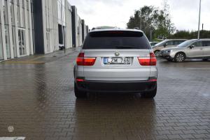 Pelēks BMW X5 2007 Viļņa, ar dzinēja tilpumu 2.99 L un nobraukumu 325 tūkst. km par 7550 €, foto 7 vietnē AUTOMOTO.COM.LV
