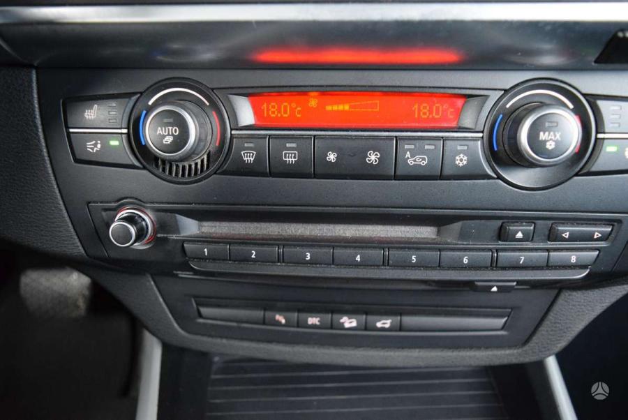 Pelēks BMW X5 2007 Viļņa, ar dzinēja tilpumu 2.99 L un nobraukumu 325 tūkst. km par 7550 €, foto 14 vietnē AUTOMOTO.COM.LV