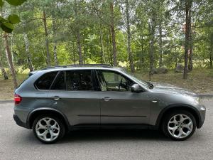 Grey BMW X5 2007 in Vilnius, with an engine capacity of 2.99 L and mileage of 440 thousand km for 6200 €, photo 5 on AUTOMOTO.COM.LV