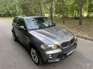 Grey BMW X5 2007 in Vilnius, with an engine capacity of 2.99 L and mileage of 440 thousand km for 6200 €, photo 16 on AUTOMOTO.COM.LV