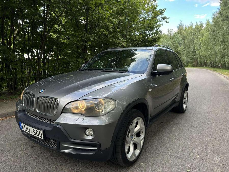 Grey BMW X5 2007 in Vilnius, with an engine capacity of 2.99 L and mileage of 440 thousand km for 6200 €, photo 17 on AUTOMOTO.COM.LV