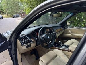 Grey BMW X5 2007 in Vilnius, with an engine capacity of 2.99 L and mileage of 440 thousand km for 6200 €, photo 21 on AUTOMOTO.COM.LV