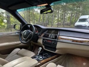 Grey BMW X5 2007 in Vilnius, with an engine capacity of 2.99 L and mileage of 440 thousand km for 6200 €, photo 31 on AUTOMOTO.COM.LV