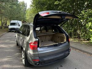 Grey BMW X5 2007 in Vilnius, with an engine capacity of 2.99 L and mileage of 440 thousand km for 6200 €, photo 33 on AUTOMOTO.COM.LV