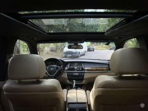 Grey BMW X5 2007 in Vilnius, with an engine capacity of 2.99 L and mileage of 440 thousand km for 6200 €, photo 35 on AUTOMOTO.COM.LV