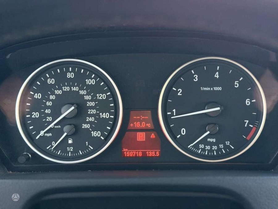 Grey BMW X5 2007 in Vilnius, with an engine capacity of 3.00 L and mileage of 160 thousand km for 5500 €, photo 13 on AUTOMOTO.COM.LV