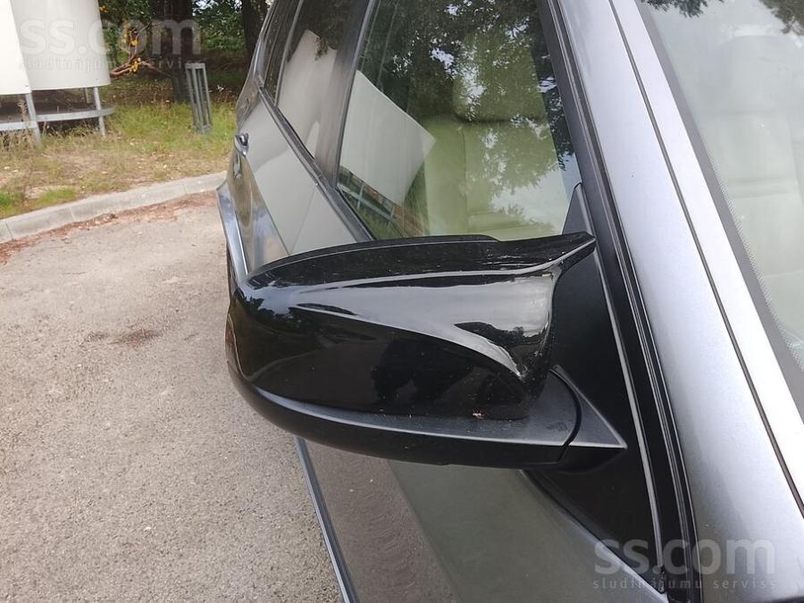 Grey BMW X5 2007 in Riga, with an engine capacity of 3.00 L and mileage of 379 thousand km for 8999 €, photo 14 on AUTOMOTO.COM.LV