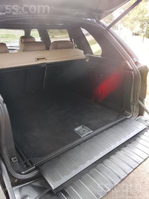 Grey BMW X5 2007 in Riga, with an engine capacity of 3.00 L and mileage of 379 thousand km for 8999 €, photo 18 on AUTOMOTO.COM.LV