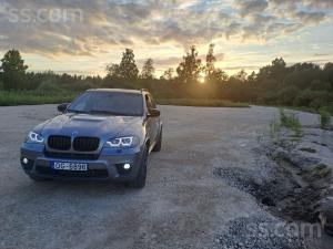 Grey BMW X5 2007 in Riga, with an engine capacity of 3.00 L and mileage of 379 thousand km for 8999 €, photo 25 on AUTOMOTO.COM.LV