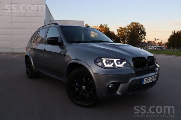 Grey BMW X5 2007 in Riga, with an engine capacity of 3.00 L and mileage of 381 thousand km for 7490 €, photo 3 on AUTOMOTO.COM.LV