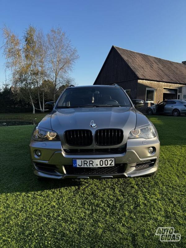 BMW X5 2007 in Telschi on AUTOMOTO.COM.LV Grey BMW X5 2007 in Telschi, with an engine capacity of 3.00 L and mileage of 304 thousand km for 7500 €, photo 4 on AUTOMOTO.COM.LV