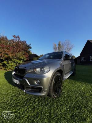 Grey BMW X5 2007 in Telschi, with an engine capacity of 3.00 L and mileage of 304 thousand km for 7500 €, photo 6 on AUTOMOTO.COM.LV