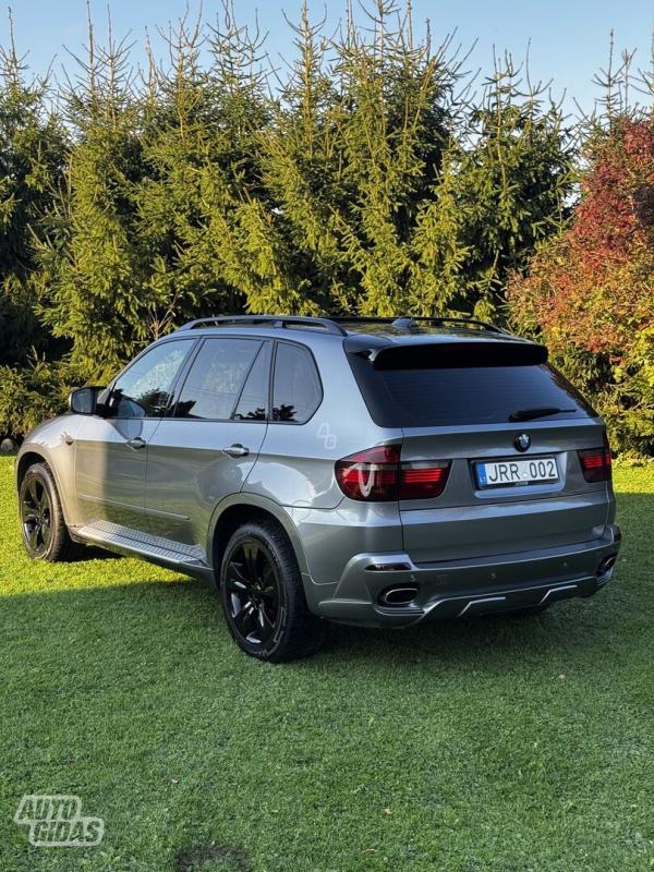 BMW X5 2007 in Telschi on AUTOMOTO.COM.LV Grey BMW X5 2007 in Telschi, with an engine capacity of 3.00 L and mileage of 304 thousand km for 7500 €, photo 9 on AUTOMOTO.COM.LV