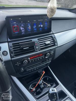 Grey BMW X5 2007 in Telschi, with an engine capacity of 3.00 L and mileage of 304 thousand km for 7500 €, photo 17 on AUTOMOTO.COM.LV