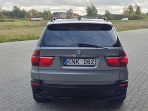 Grey BMW X5 2007 in Siauliai, with an engine capacity of 3.00 L and mileage of 370 thousand km for 5650 €, photo 6 on AUTOMOTO.COM.LV