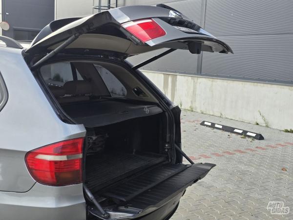 Серый БМВ Х5 2007 в Шяуляй, объемом двигателя 3.00 л и пробегом 370 тыс. км за 5650 €, фото 8 на AUTOMOTO.COM.LV