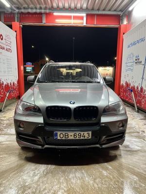 Grey BMW X5 2008 in Daugavpils, with an engine capacity of 3.00 L and mileage of 340 thousand km for 10999 €, photo 5 on AUTOMOTO.COM.LV