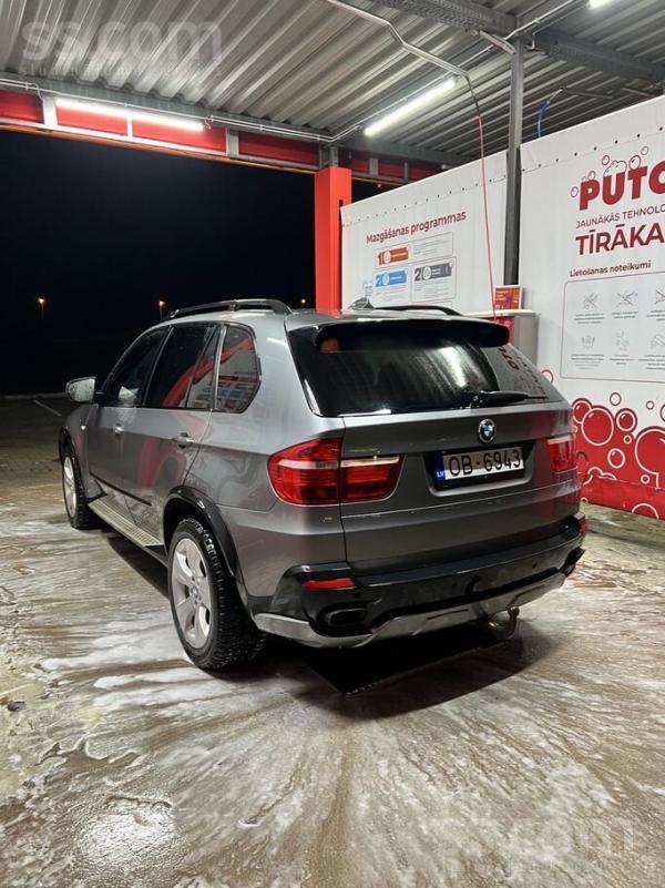 Pelēks BMW X5 2008 Daugavpils, ar dzinēja tilpumu 3.00 L un nobraukumu 340 tūkst. km par 10200 €, foto 7 vietnē AUTOMOTO.COM.LV