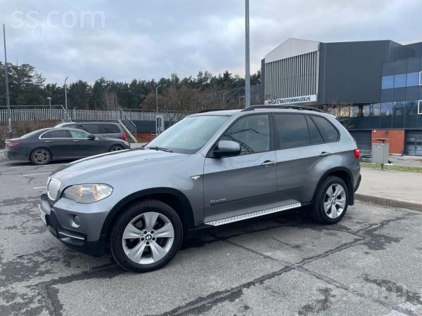 Pelēks BMW X5 2008 Rīga, ar dzinēja tilpumu 3.00 L un nobraukumu 430 tūkst. km par 9100 €, foto 7 vietnē AUTOMOTO.COM.LV
