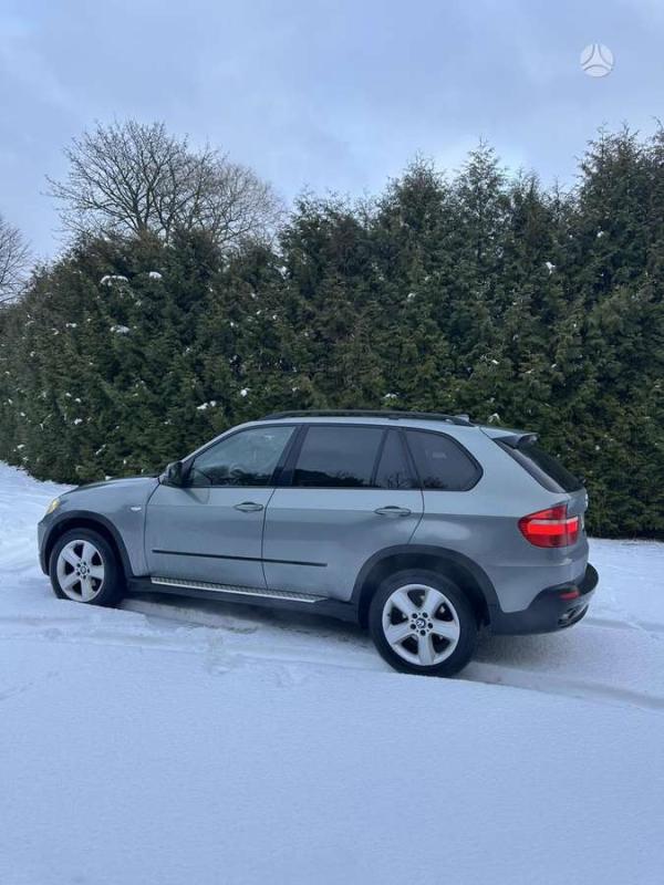 Pelēks BMW X5 2008 Mažeikiai, ar dzinēja tilpumu 3.00 L un nobraukumu 320 tūkst. km par 6300 €, foto 9 vietnē AUTOMOTO.COM.LV