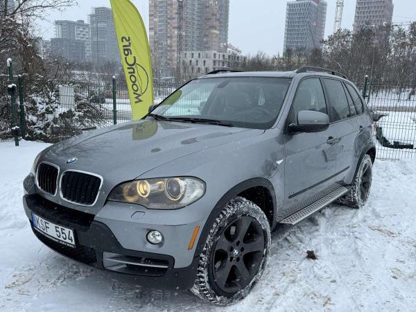 Grey BMW X5 2008 in Vilnius, with an engine capacity of 2.98 L and mileage of 192 thousand km for 6000 €, photo 3 on AUTOMOTO.COM.LV