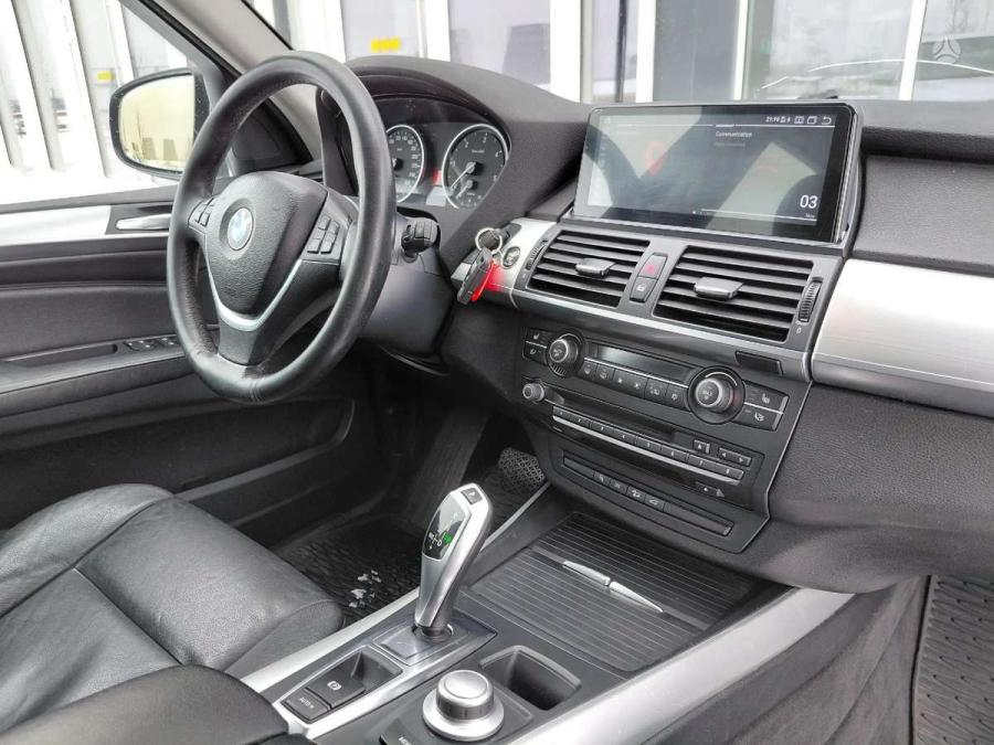Pelēks BMW X5 2008 Viļņa, ar dzinēja tilpumu 2.99 L un nobraukumu 391 tūkst. km par 7000 €, foto 13 vietnē AUTOMOTO.COM.LV