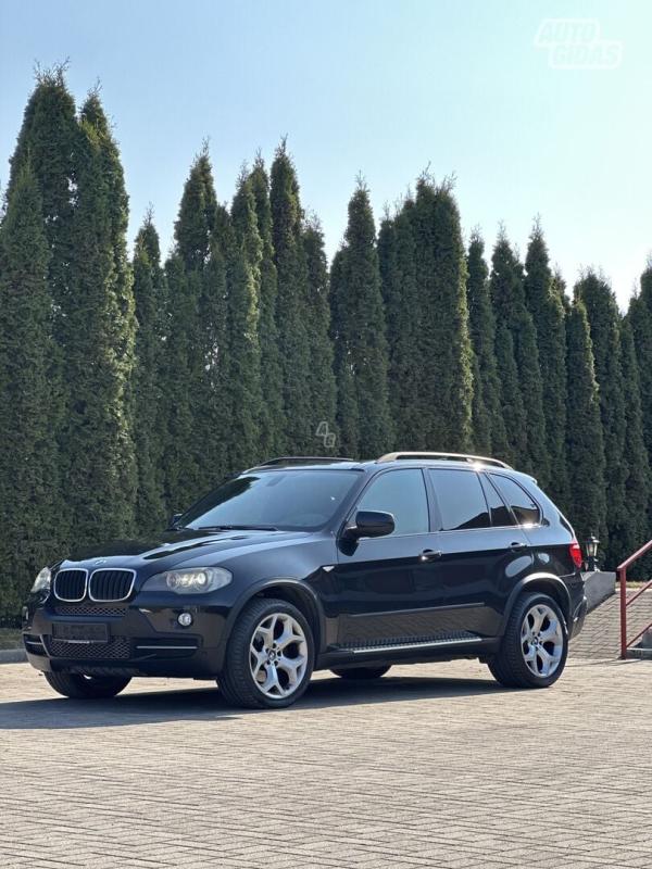 Pelēks BMW X5 2008 Viļņa, ar dzinēja tilpumu 3.00 L un nobraukumu 197 tūkst. km par 9500 €, foto 5 vietnē AUTOMOTO.COM.LV