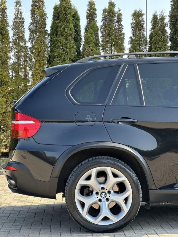 Pelēks BMW X5 2008 Viļņa, ar dzinēja tilpumu 3.00 L un nobraukumu 197 tūkst. km par 9500 €, foto 10 vietnē AUTOMOTO.COM.LV