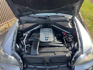 Grey BMW X5 2008 in Marijampole, with an engine capacity of 3.00 L and mileage of 354 thousand km for 6600 €, photo 12 on AUTOMOTO.COM.LV