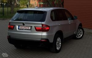 Grey BMW X5 2008 in Kaunas, with an engine capacity of 3.00 L and mileage of 370 thousand km for 5500 €, photo 5 on AUTOMOTO.COM.LV