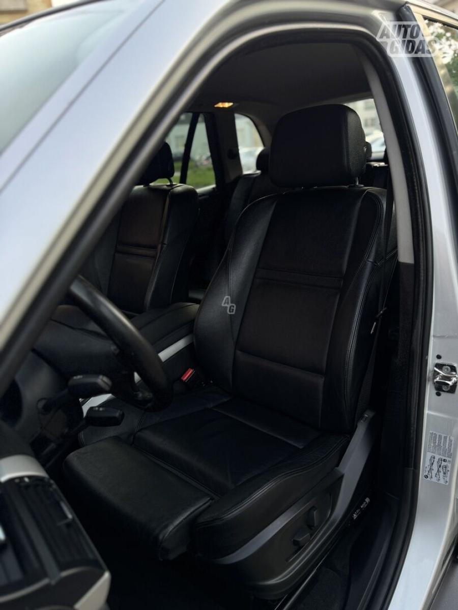 Grey BMW X5 2008 in Kaunas, with an engine capacity of 3.00 L and mileage of 370 thousand km for 5500 €, photo 18 on AUTOMOTO.COM.LV